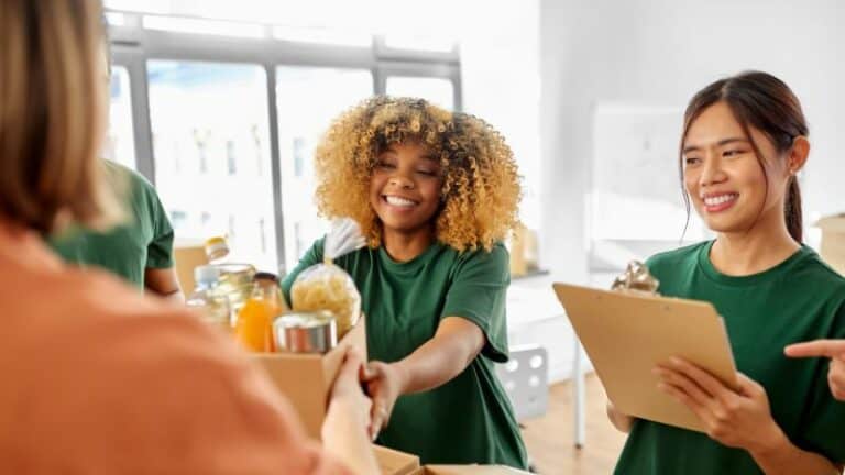 The four main types of volunteering - Green Careers Hub